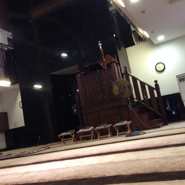 Photos at Masjid Kampung Siglap (Mosque) - Bedok - 3 tips