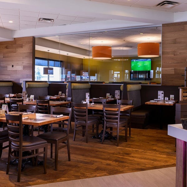 Rôtisserie Scores - Chomedey - 3370 Boulevard Saint-Martin Ouest