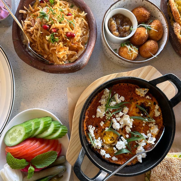 Kaak Al Manara - Bakery in Dubai