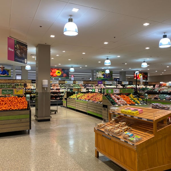 Woolworths - Supermarket in Cheltenham
