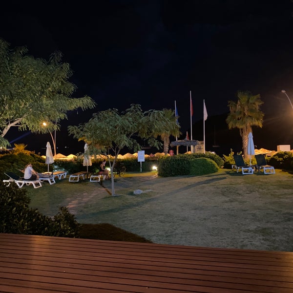 Fenix Bar - 85 visitors