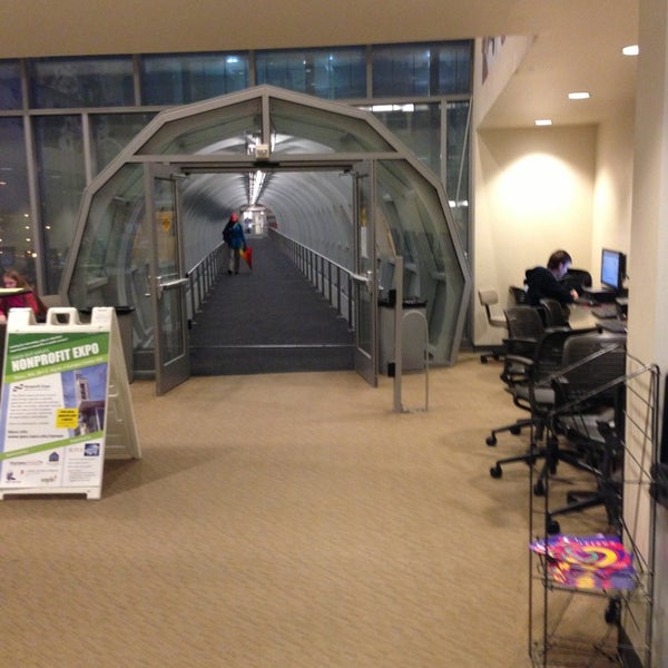 IUPUI: Cavanaugh Hall (CA) - College Academic Building in Indianapolis