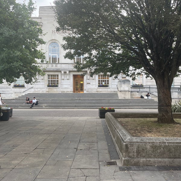 Hackney Town Hall - Town Hall in Hackney