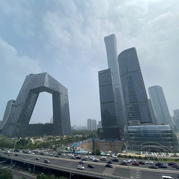 China World Mall 国贸商城 - Shopping Mall in Beijing