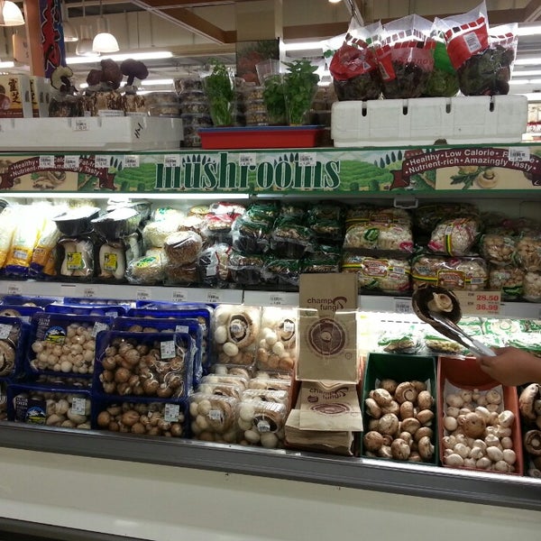 Photos at Village Grocer - Bangsar Baru - Bangsar Village Shopping Centre