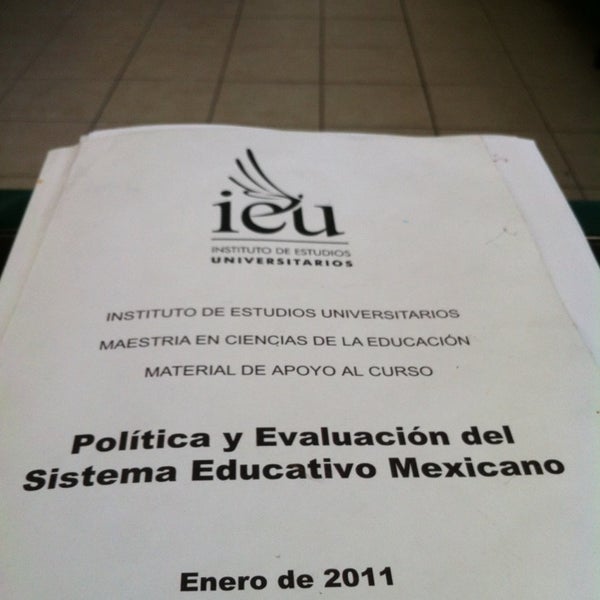 IEU Universidad - Edificio universitario académico