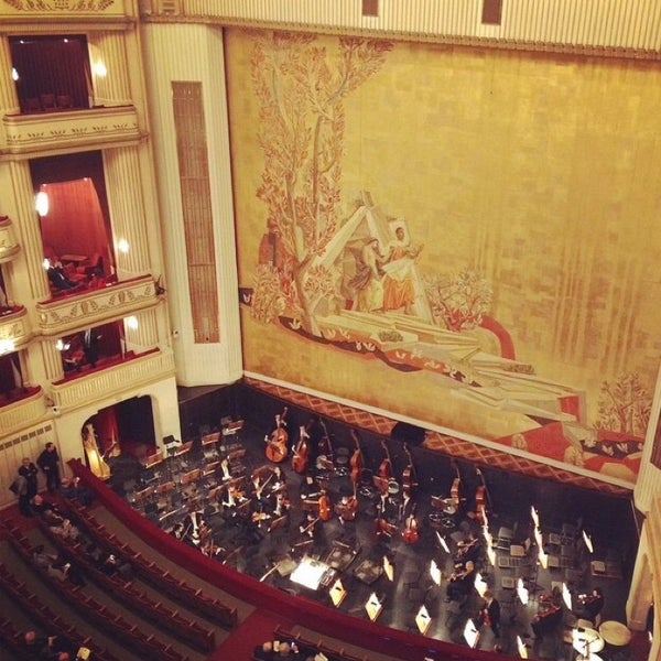 Staatsoper Hannover - Opera House in Mitte