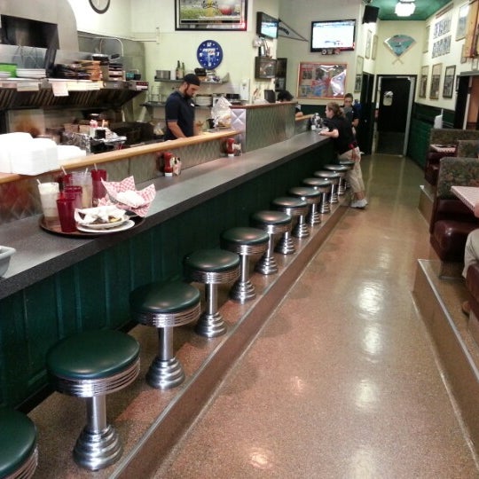 Main Street Grill - 625 Main St