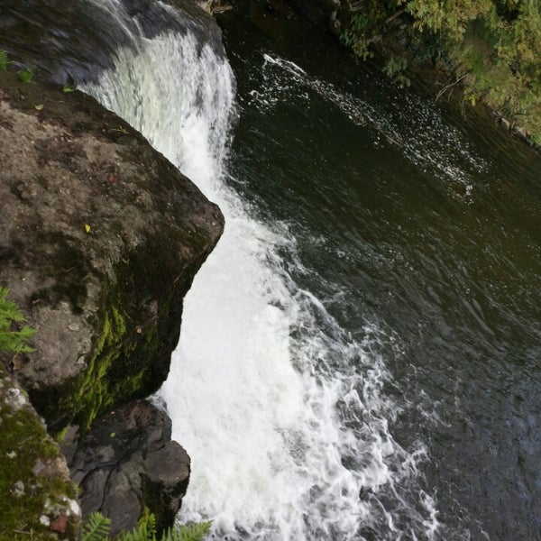 Poulanassy Waterfall - Waterfall in Mullinavat