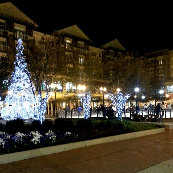 Pentagon Row Square - 1101 S Joyce St