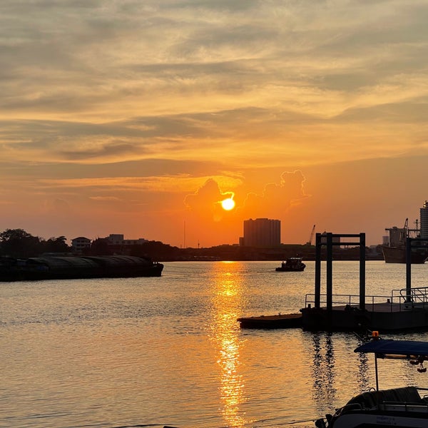 Brewave Playground - บางคอแหลม - พระนคร, กรุงเทพมหานคร