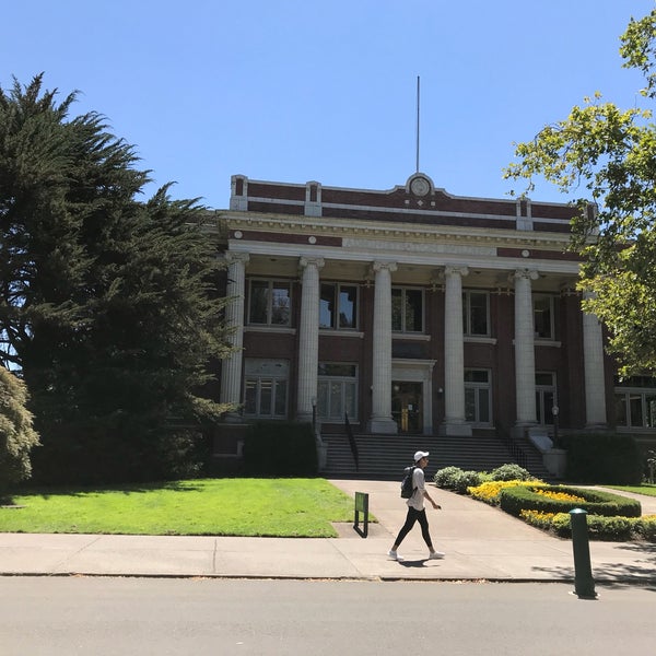 Johnson Hall - University - 1292 University of Oregon