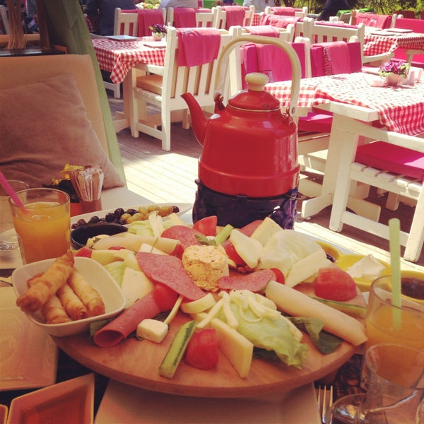 Maçka On Numara - Café in İstanbul
