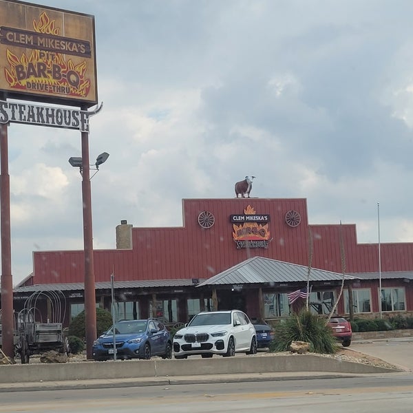 Clem Mikeska BBQ and Steakhouse - 18 tips