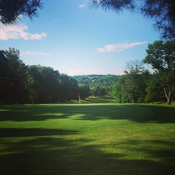 Brookside Country Club - 1 tip from 169 visitors