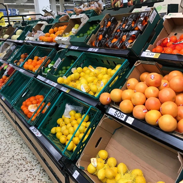 Tesco - Hancock Rd, Bow