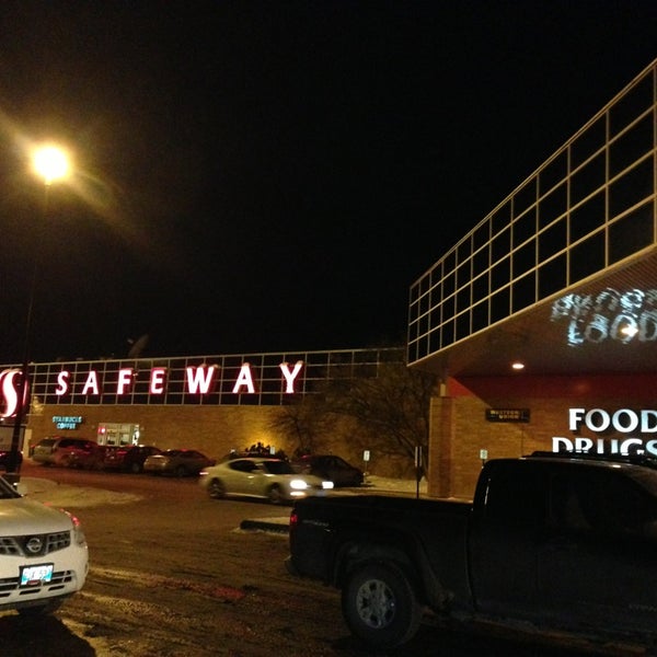 Safeway Canada (Now Closed) - Supermarket