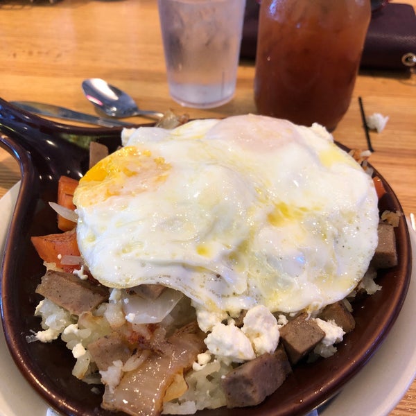 Photos at Sam & George's Restaurant - Lakeview - 33 tips from 1678 visitors