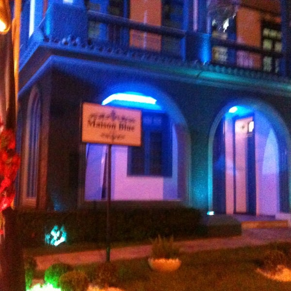 Maison Blue Buffet - Event Space