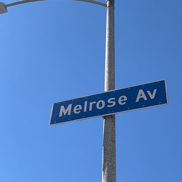 Melrose Avenue Shopping - Mid-City West - Los Angeles, CA