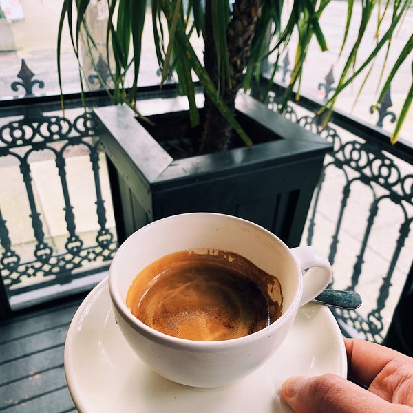 Coo Coo Coffee - Downtown Vancouver - 477 Davie St.