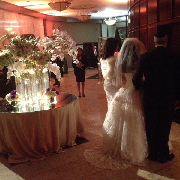 Congregation Shaare Zion - Gravesend - 3 tips from 275 visitors