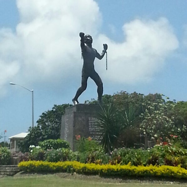 Bussa Emancipation Monument - 3 tips