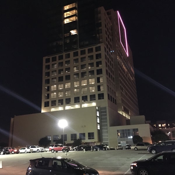 Univision Tower - 2323 Bryan St