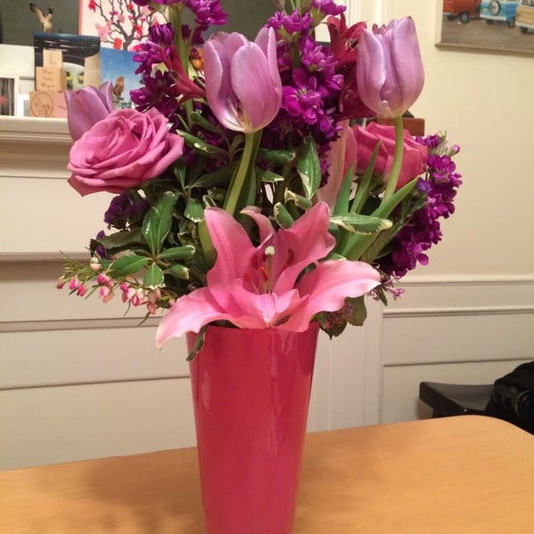 Yoko's Designs in Flowers and Plantings - Flower Store in San Francisco