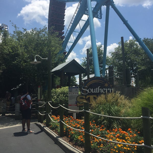 Carowinds Southern Star