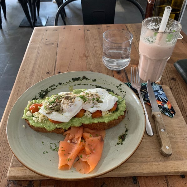 Motion Cafe - Café in Canggu, Bali