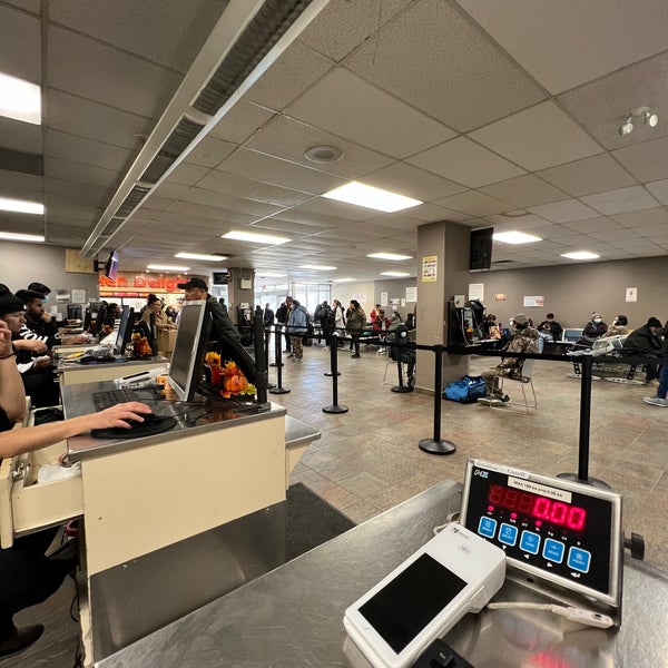 Photos at Perimeter Aviation - St. James-Assiniboia - 626 Ferry Rd.