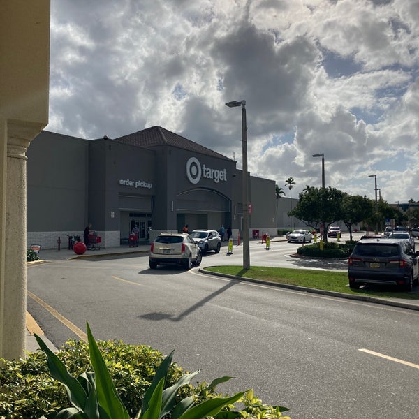 Target - 1200 Linton Blvd