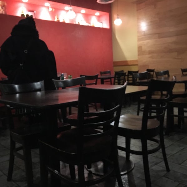 Bulan Thai (Now Closed) - Mid-City West - 7168 Melrose Ave