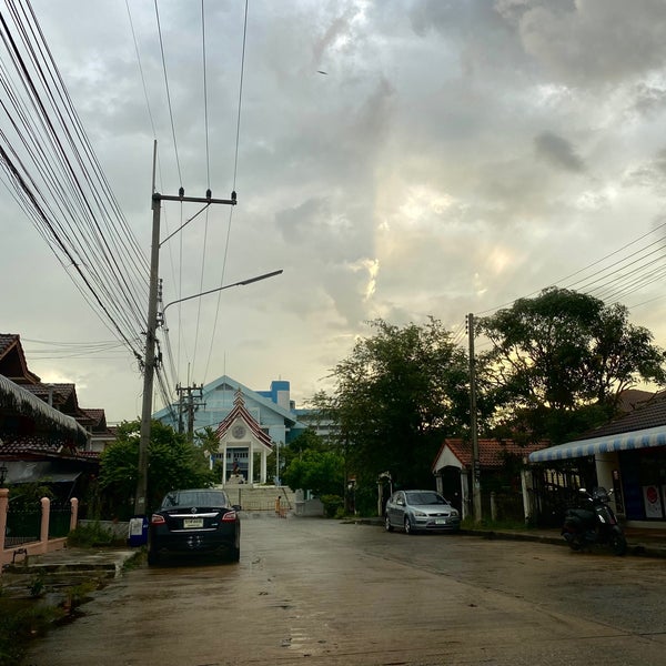 Photos at โรงเรียนสวนกุหลาบวิทยาลัย รังสิต (Suankularb Wittayalai ...