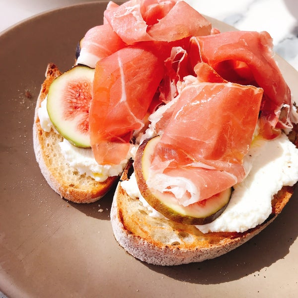 La Camera - Italian Restaurant in Southbank