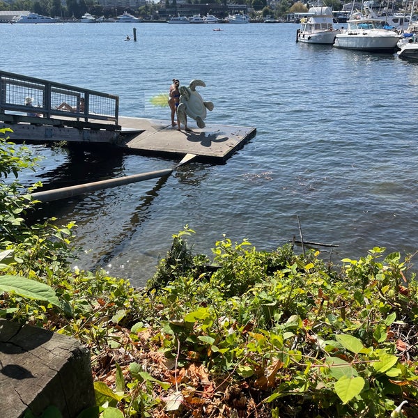 Fairview Park - Eastlake - Seattle, WA