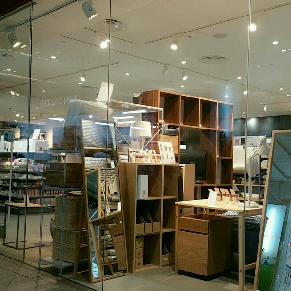 MUJI - Jurong East - #04-33, JEM
