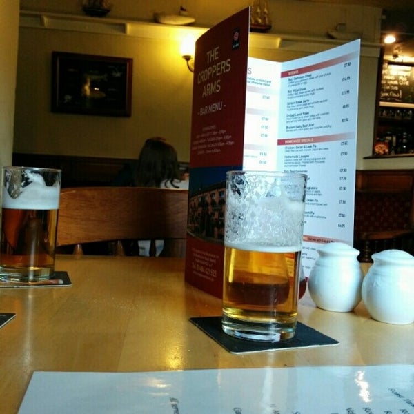 The Croppers Arms - Pub in Huddersfield, West Yorkshure