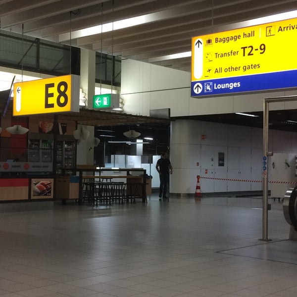 Photos at Gate E8 - 4 tips from 1516 visitors