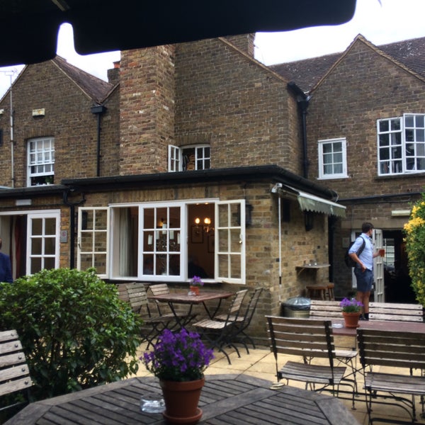 The Swan Inn - Pub