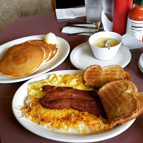 Fat Daves - Hazel Dell - Diner in Northeast Hazel Dell