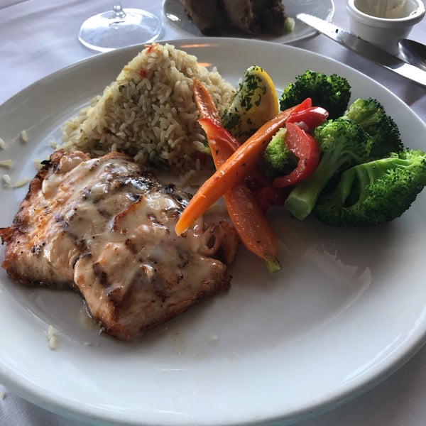 Photos at Chart House Restaurant - Seafood Restaurant in Longboat Key