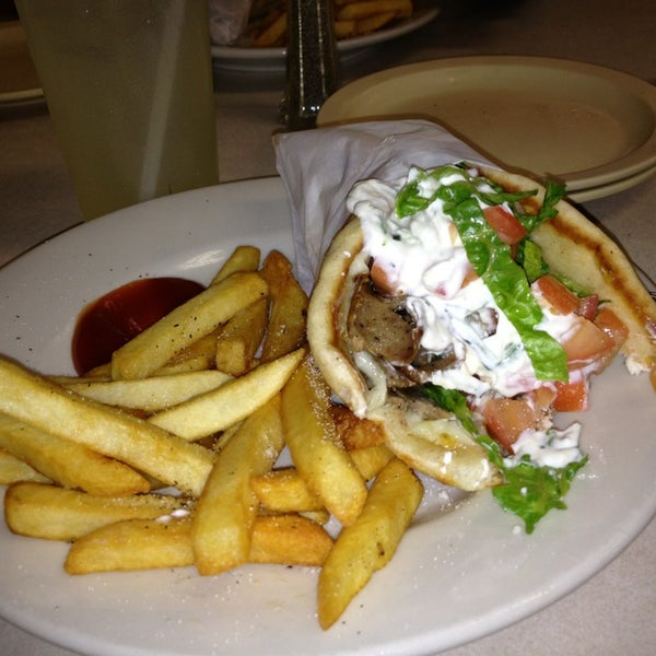 Papa's Greek Restaurant - Kempsville - 8 tips