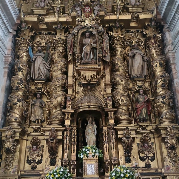 Mosteiro de San Xoán de Poio - Monastery in Poio