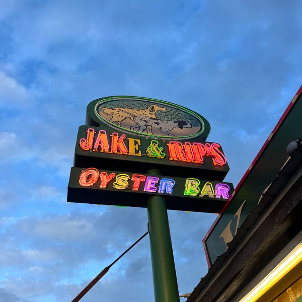 Jake and Rips BBQ & Catfish - American Restaurant in Grenada