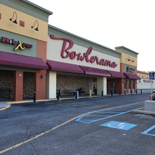 Bowlerama - Bowling Alley