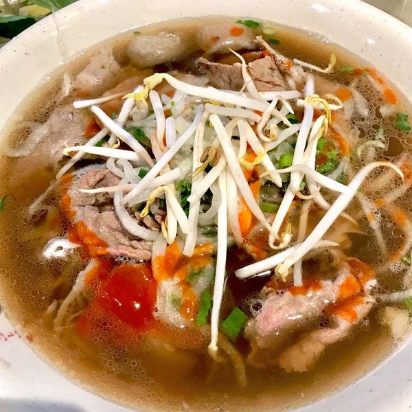 Photos at My Canh - Vietnamese Restaurant in Montréal