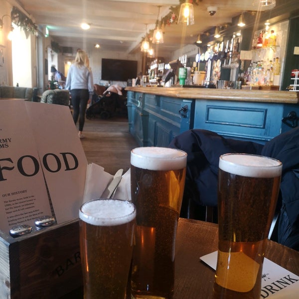 The Barmy Arms - The Embankment