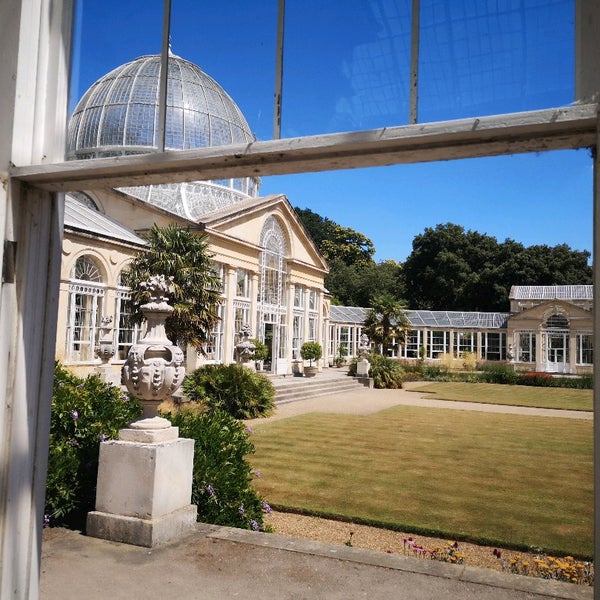 The Great Conservatory - Historic Sites in Syon